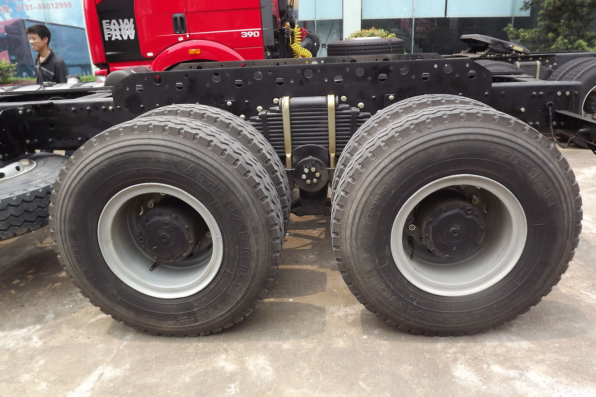 【图】解放 J6P重卡 350马力 6X4 5.8米自卸车(平头)(CA3250P66K2L1T1A1E)_实拍图片_100961_卡车之家