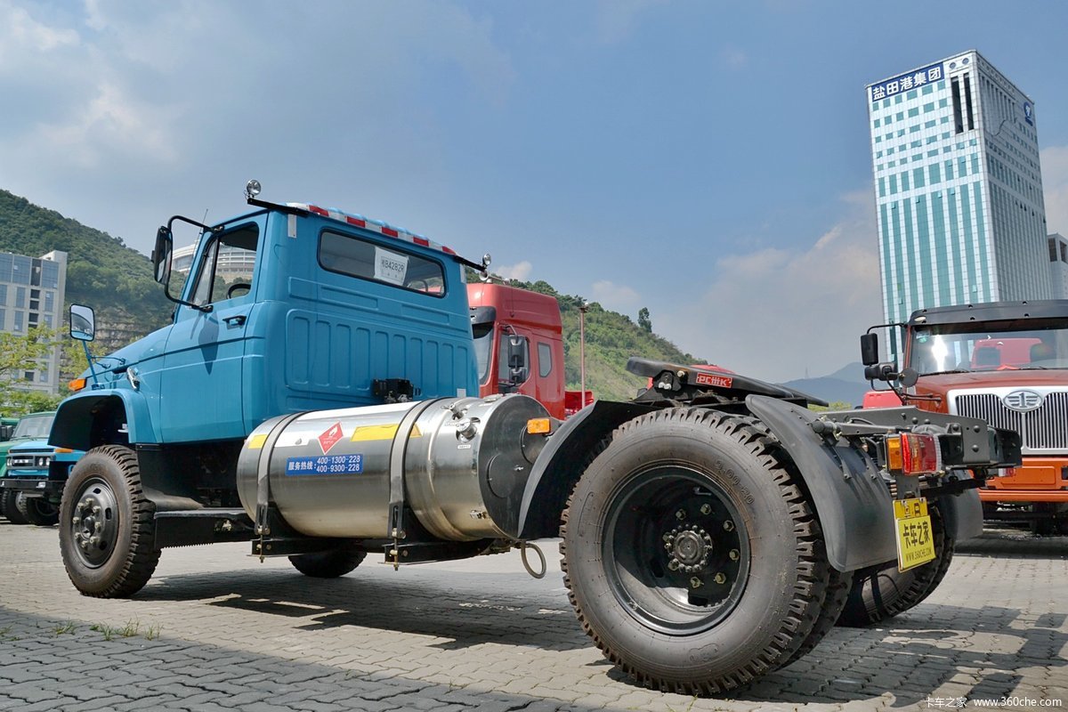 【图】一汽柳特 神力(L4R)中卡 190马力 4X2牵引车(CA4140N2E5A90)_实拍图片_221061_卡车之家