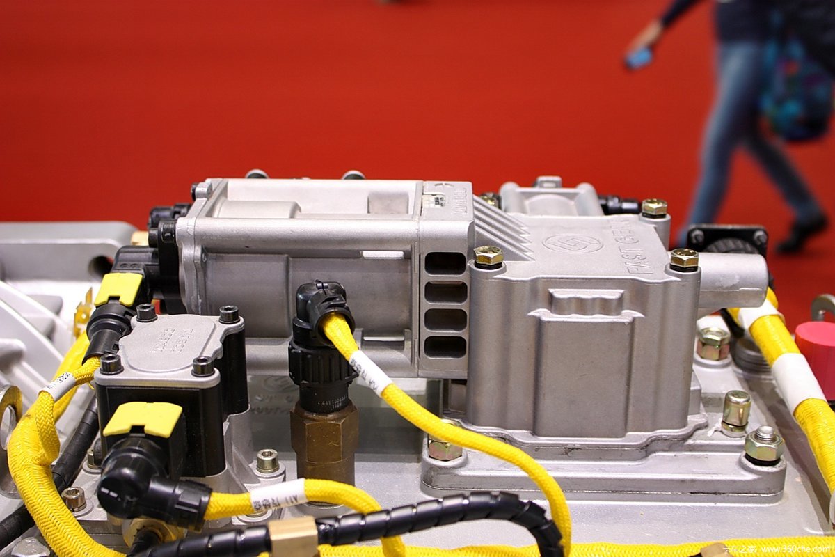 【图】法士特16JZSD200A 16挡 AMT自动挡变速箱_实拍图片_269318_卡车之家