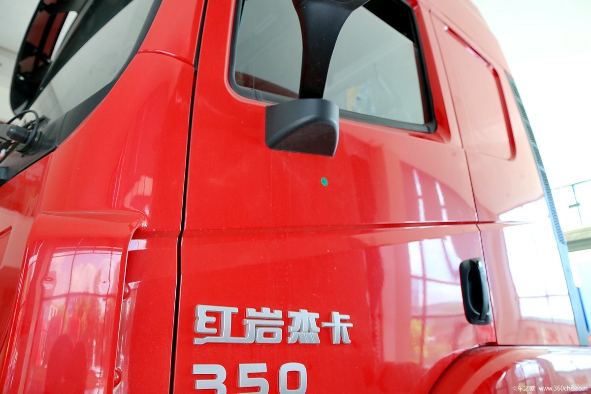 【图】上汽红岩 杰卡C100重卡 390马力 6X2牵引车(CQ4255ZTVG273)_实拍图片_325010_卡车之家