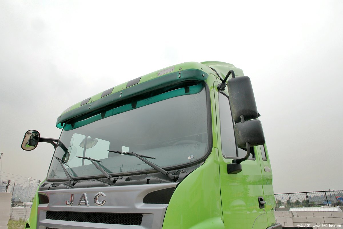【图】江淮 格尔发A3W重卡 270马力 4X2 港口牵引车(HFC4181P2K4A35F)_实拍图片_334250_卡车之家