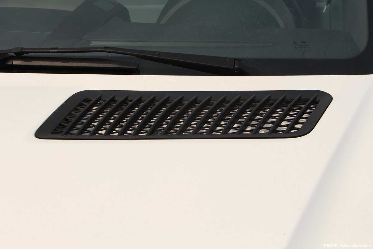 【图】南京金龙 开沃D11 4.5T 5.96米高顶纯电动物流车72.95kWh_实拍图片_460833_卡车之家