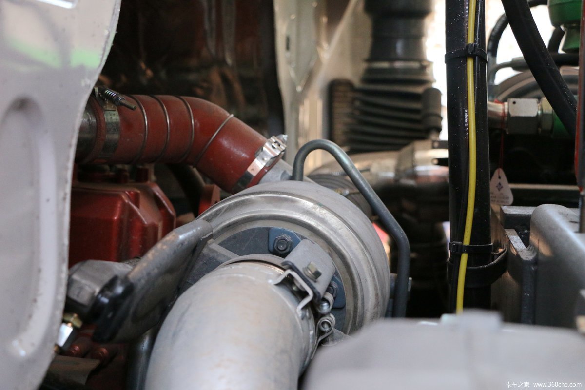 【图】联合卡车 U370 370马力 6X2 城市渣土自卸车(SQR5252ZLJN6T4-1)_实拍图片_558710_卡车之家