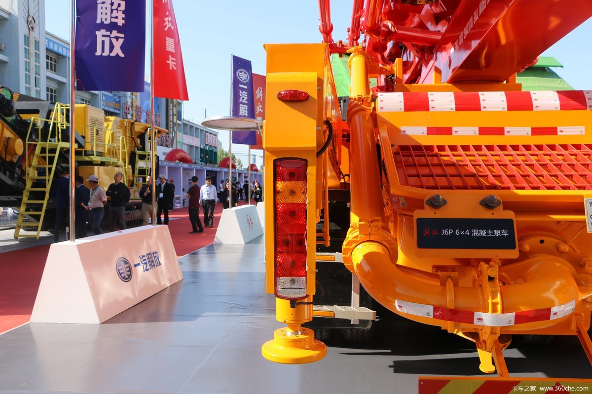 【图】一汽解放 J6P 420马力 6X4 混凝土泵车(科尼乐牌)(KNL5341THB)_实拍图片_764217_卡车之家