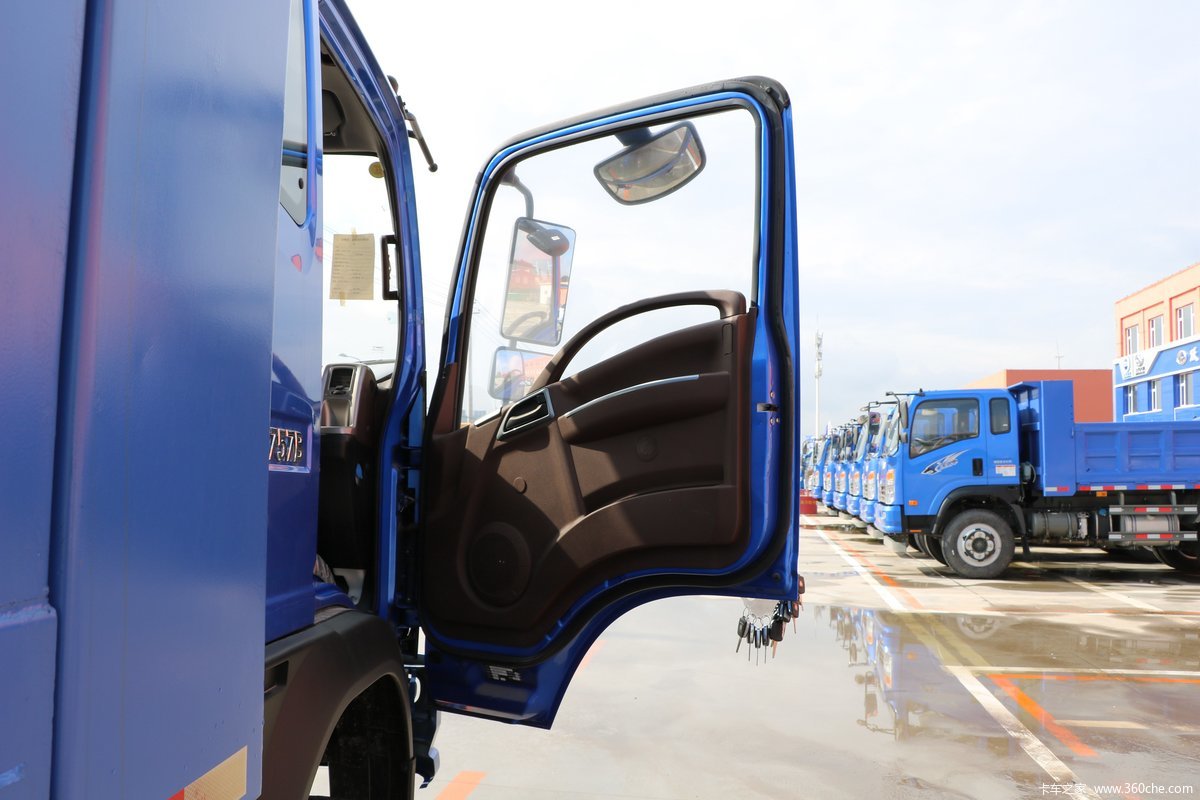 【图】重汽王牌 7系 757B 129马力 4X2 3.8米自卸车(5L后桥)(CDW3040A2Q5)_实拍图片_811401_卡车之家