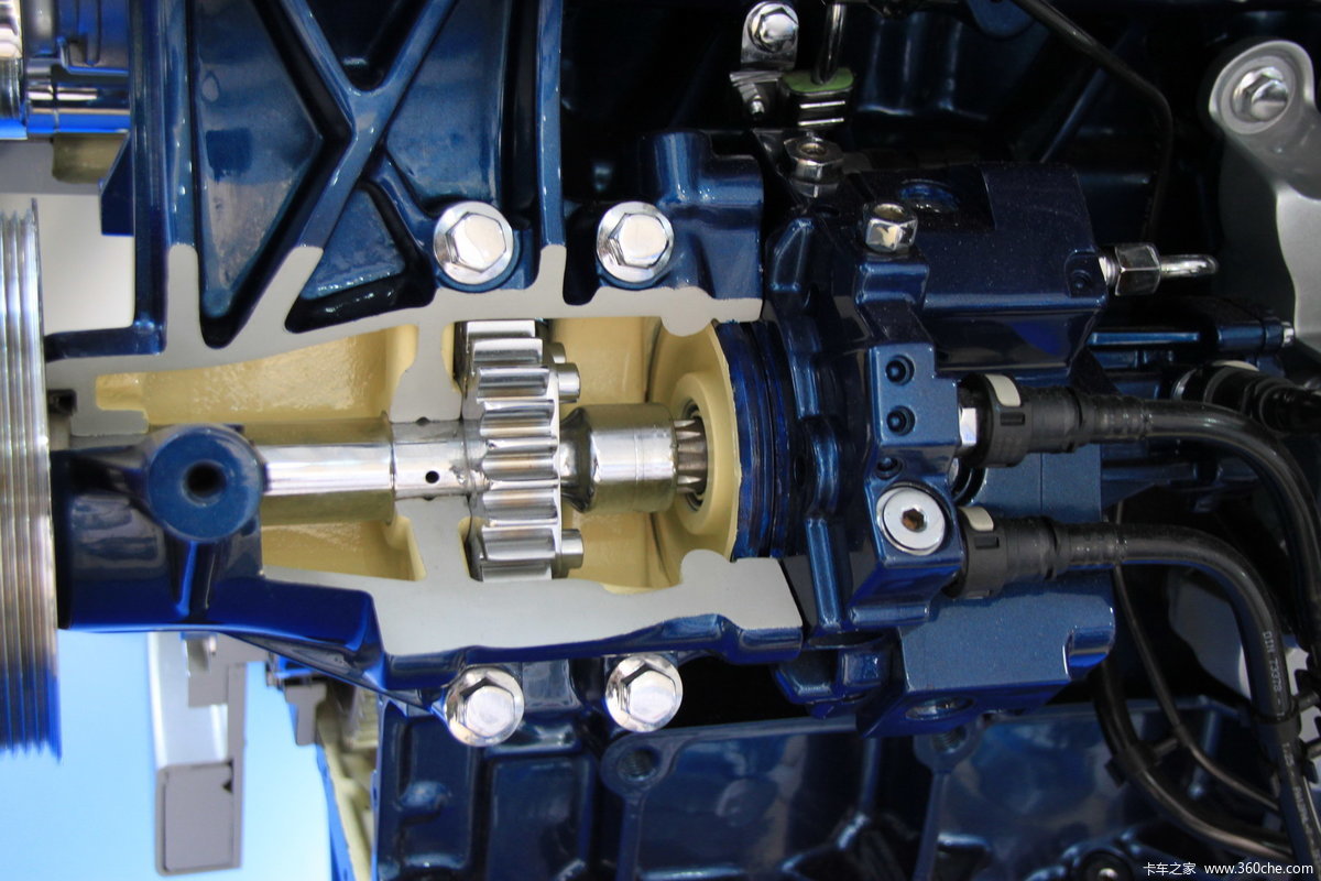 【图】迈斯福10L 410马力 10L 国四 柴油发动机_实拍图片_104141_卡车之家