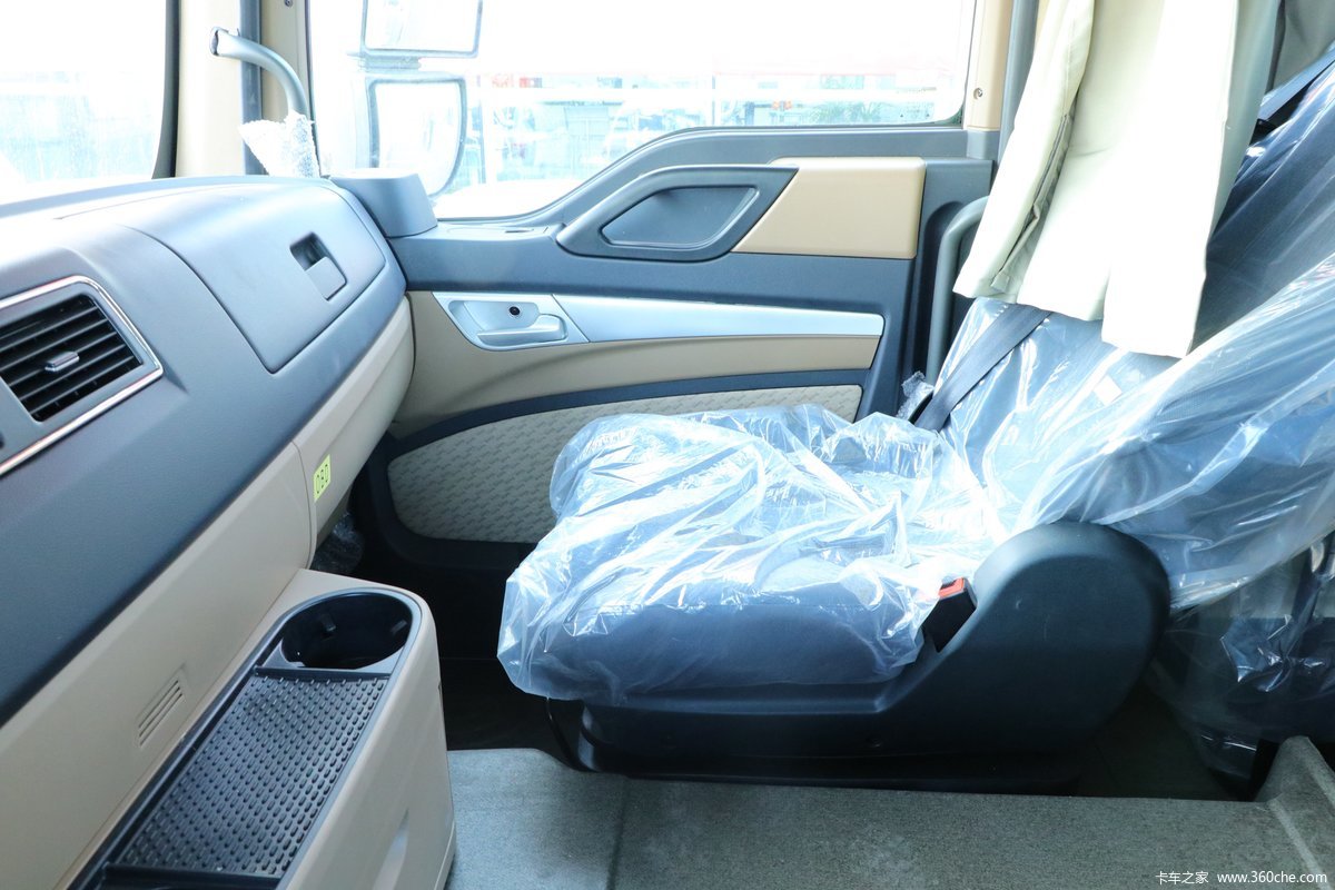 【图】中国重汽 HOWO T5G 340马力 8X4 7.7方混凝土搅拌运输车(唐鸿重工牌)(XT5319GJBT5F)_实拍图片 ...