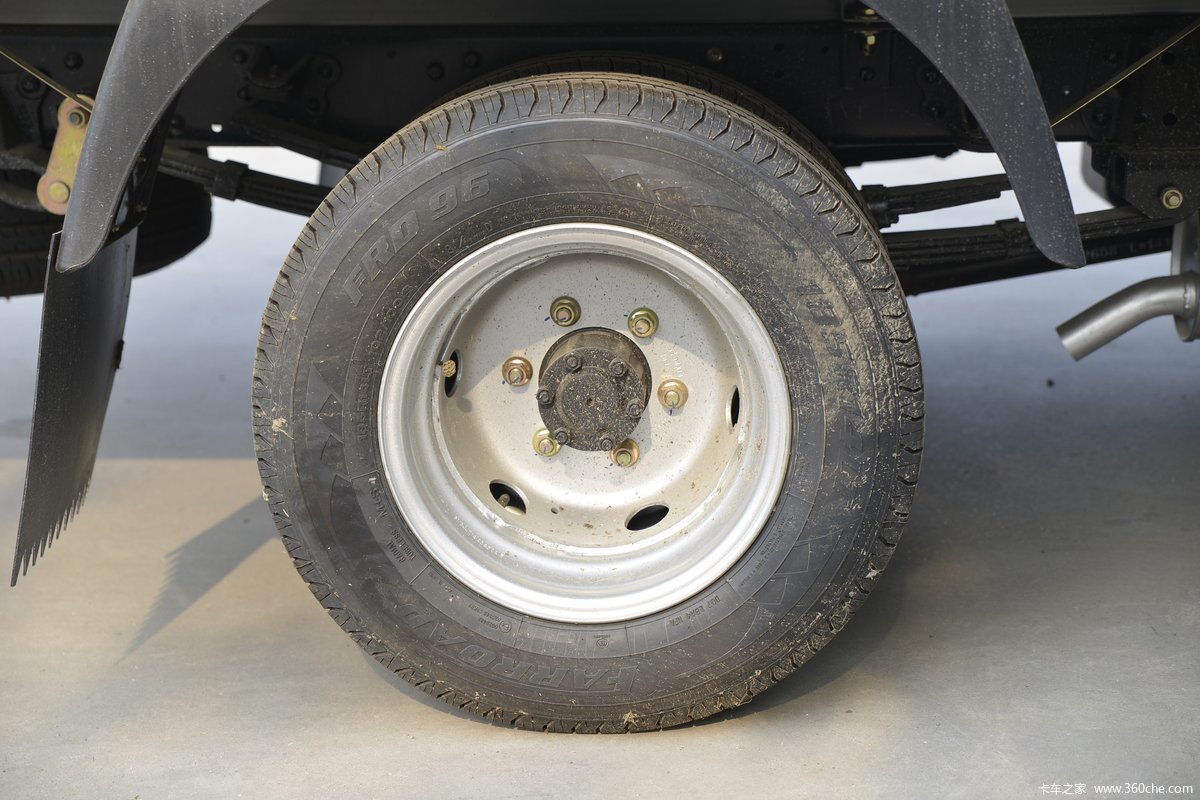 【图】凯马 锐航X1 高配版 1.5L 113马力 汽油 3.6米单排栏板微卡(国六)(KMC1031Q318D6)_实拍图片_989794_卡车之家