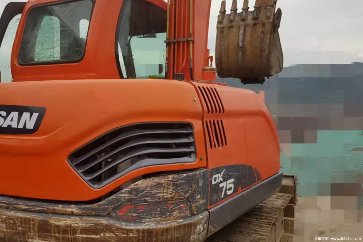 【图】斗山 DX75履带式挖掘机_实拍图片_1009735_卡车之家