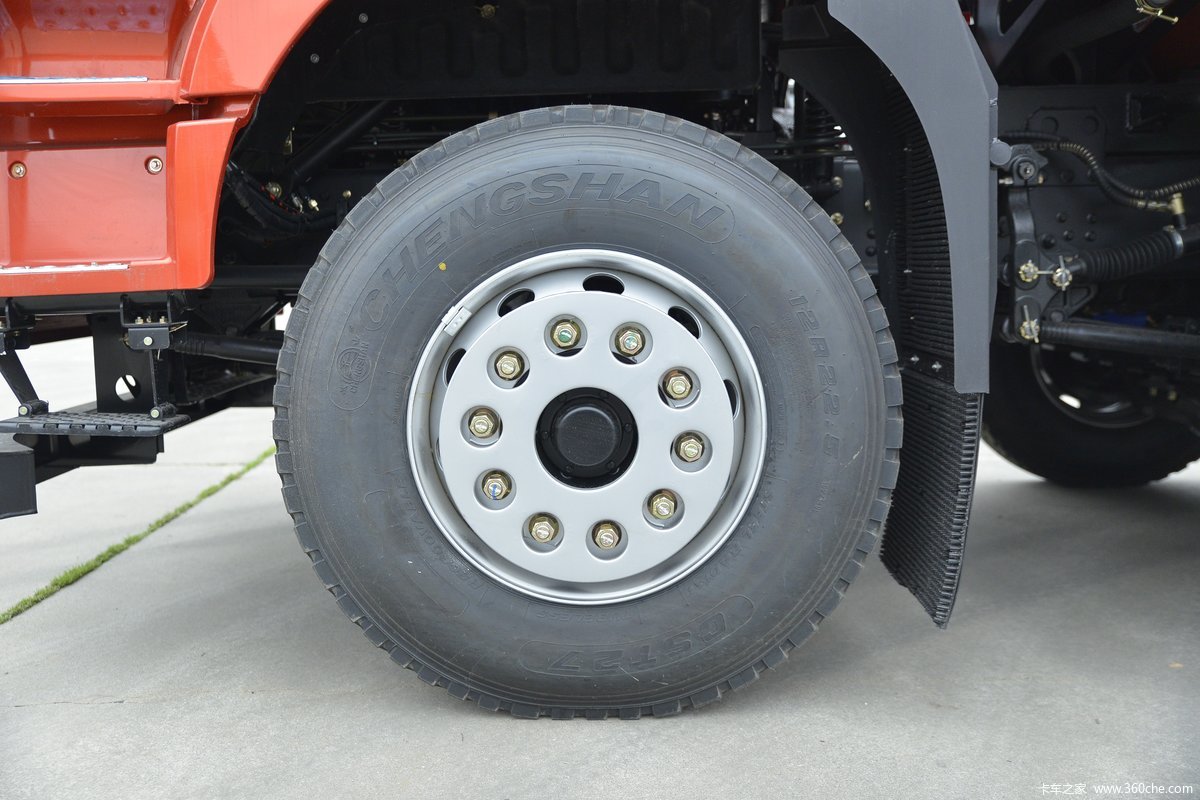 【图】大运 风驰 300马力 8X4 6.5米自卸车(国六)(DYQ3310D6FF)_实拍图片_1154694_卡车之家