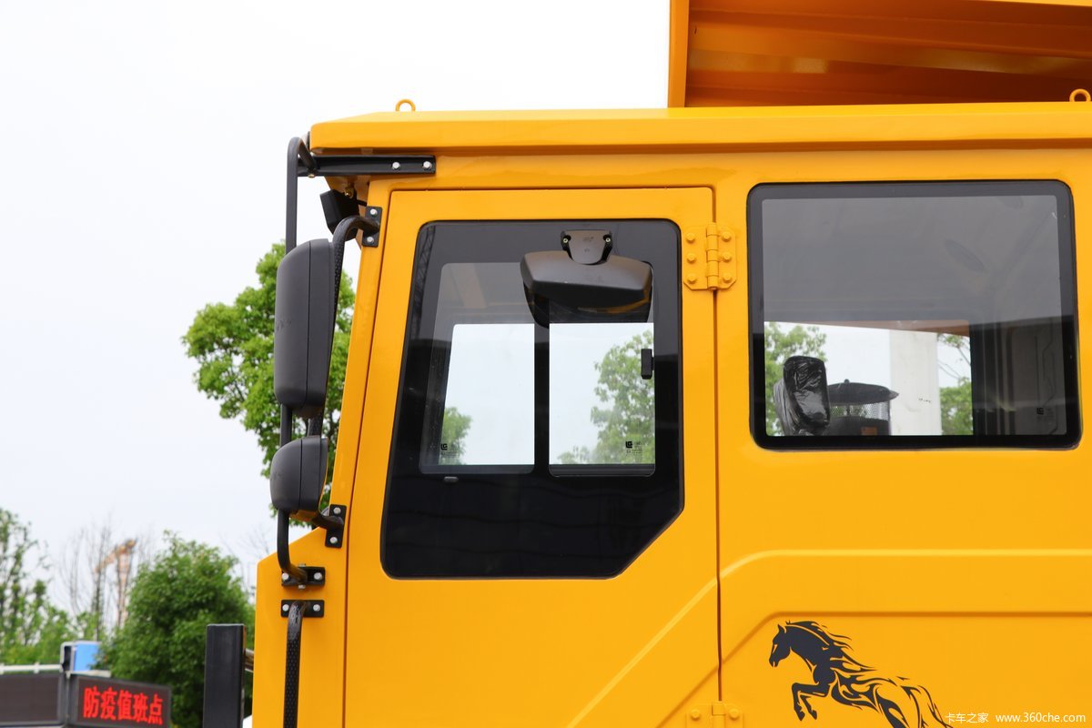 【图】柳工 DW90A-H 480马力 6X4 矿用自卸车_实拍图片_1184930_卡车之家