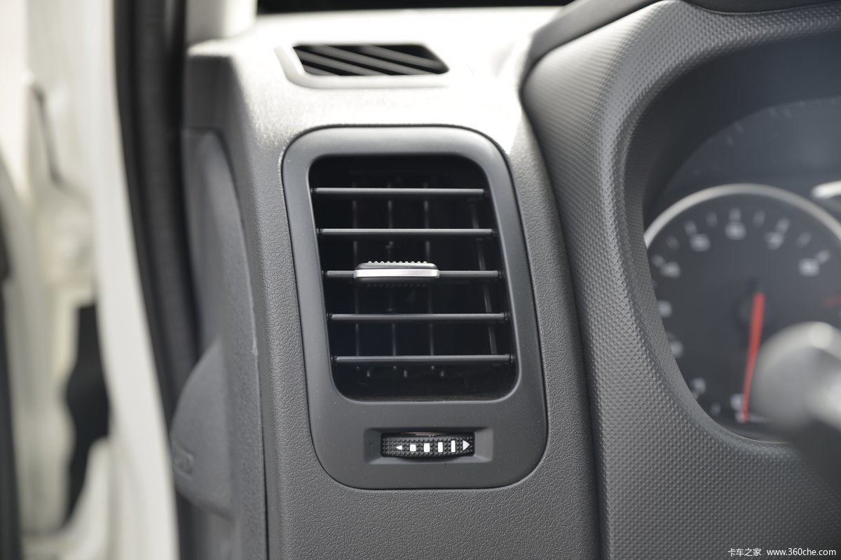 【图】江淮 恺达X5 1.6L 120马力 汽油 3.11米单排厢式微卡(国六)(HFC5030XXYPV4E6B4S)_实拍图片_1187458_卡车之家