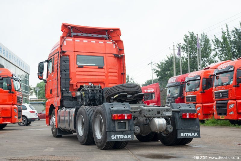 【图】中国重汽 汕德卡SITRAK G7重卡 540马力 6X4 AMT自动挡牵引车(国六)(ZZ4256V324HF1B)_实拍图片_1207526_卡车之家