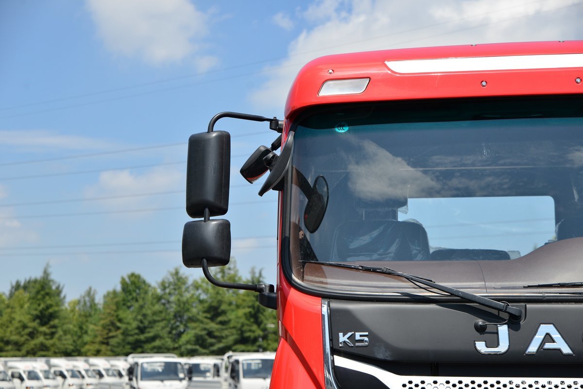 【图】江淮 格尔发K5L 超值版 245马力 6X2 6.2米厢式载货车(国六)(后桥提升)(HFC5251XXYP3K24D46S)_实拍 ...