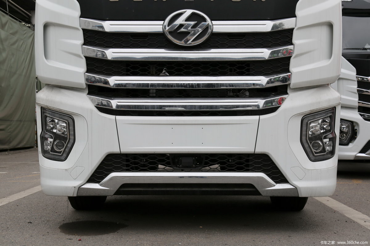 【图】上汽红岩 杰狮H6 25T 6X4 换电式纯电动牵引车 282kWh_实拍图片_1238422_卡车之家