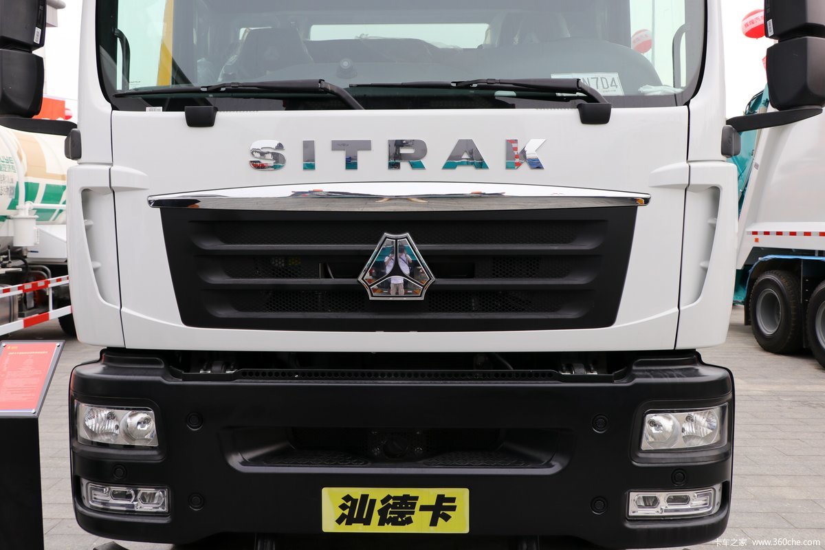 【图】中国重汽 汕德卡C5H 350马力 8X4 低密度粉粒物料运输车(国六)(华威驰乐牌)(SGZ5310GFLZZ6C5)_实拍图片 ...