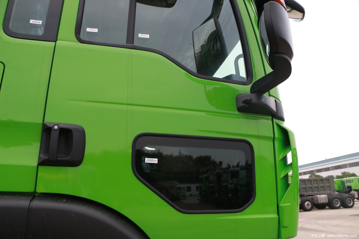 【图】中国重汽HOWO TX 430马力 8X4 6.5米自卸车(ZZ3317V326GF1)_实拍图片_1251229_卡车之家