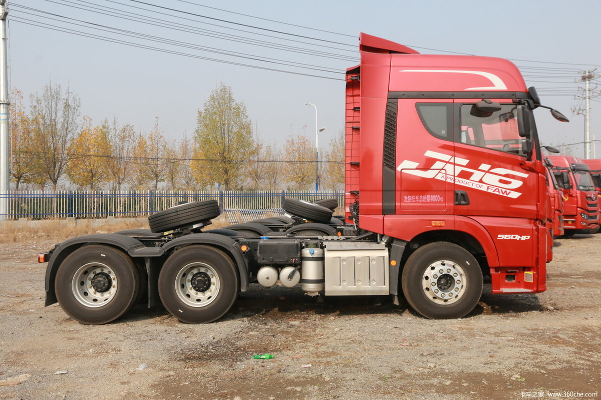 【图】青岛解放 JH6重卡 领航版2.0 560马力 6X4牵引车(国六)(带液力缓速器)(CA4259P25K2T1E6A80)_实拍图片_1293563_卡车之家