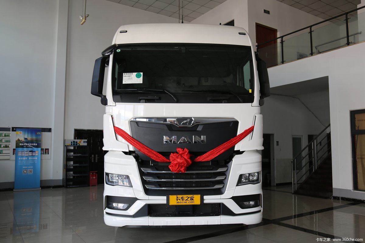【图】曼(MAN) 新TGX系列重卡 510马力 6X4 AMT自动挡牵引车(TGX26.510)_实拍图片_1310675_卡车之家