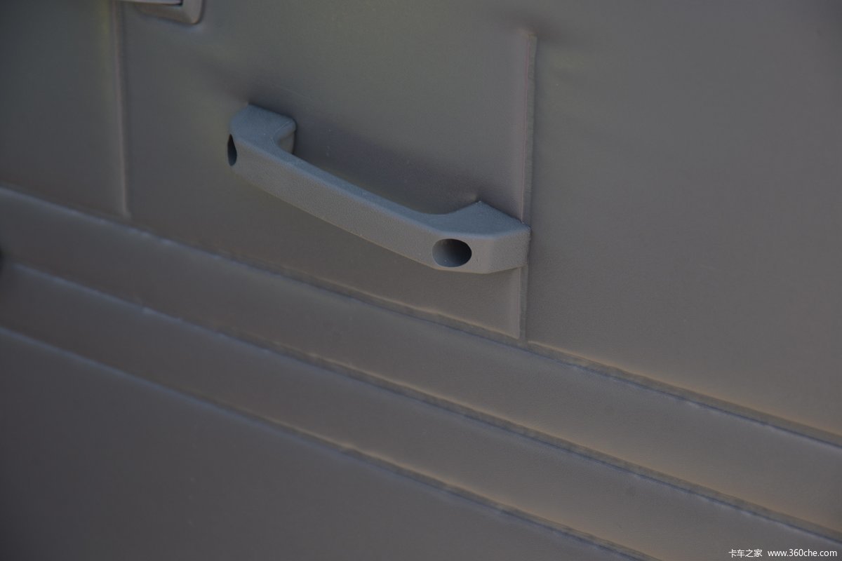 【图】福田时代 驭菱VQ1 1.2L 90马力 汽油 2.5米双排栏板微卡(国六)(BJ1030V3AV4-53)_实拍图片_1336022_卡车之家