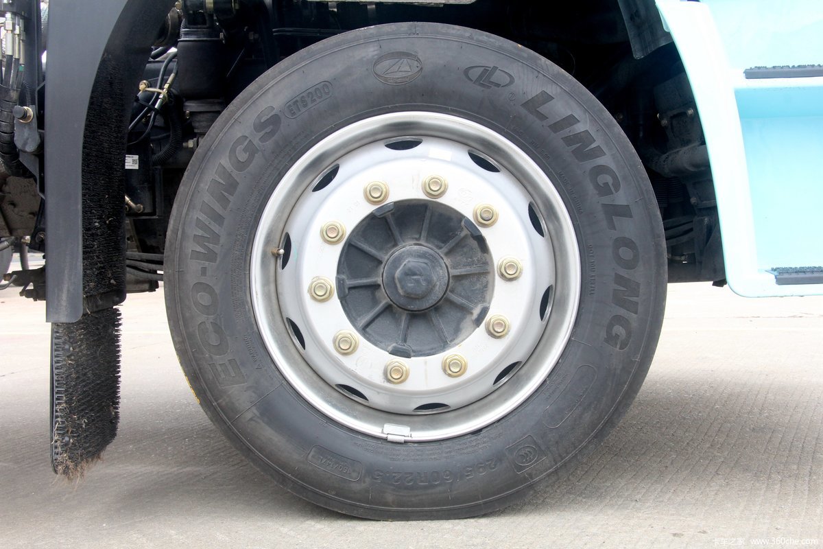 【图】陕汽重卡 德龙L5000 旗舰版 260马力 4X2 9.8米厢式载货车(国六)(SX5189XXYLA721F2)_实拍图片 ...