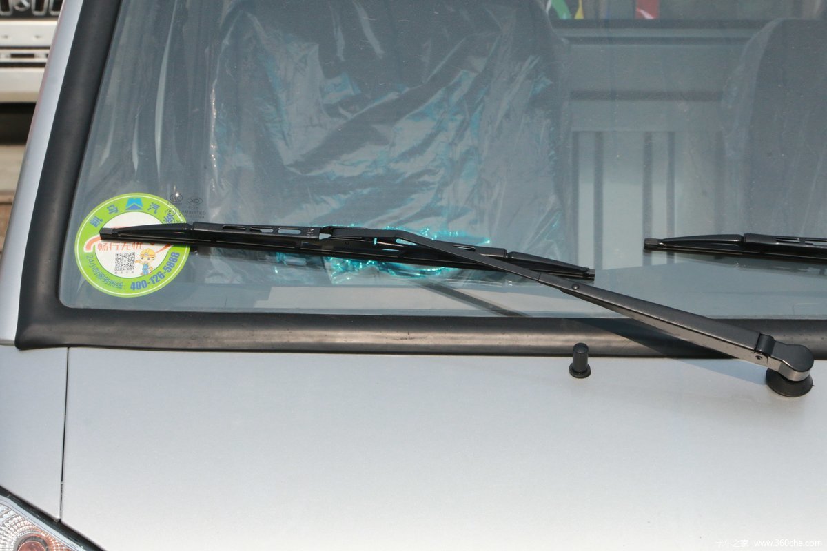 【图】凯马 锐菱 1.3L 91马力 汽油 3.1米排半栏板微卡(国六)(KMC1030Q280DP6)_实拍图片_1370667_卡车之家