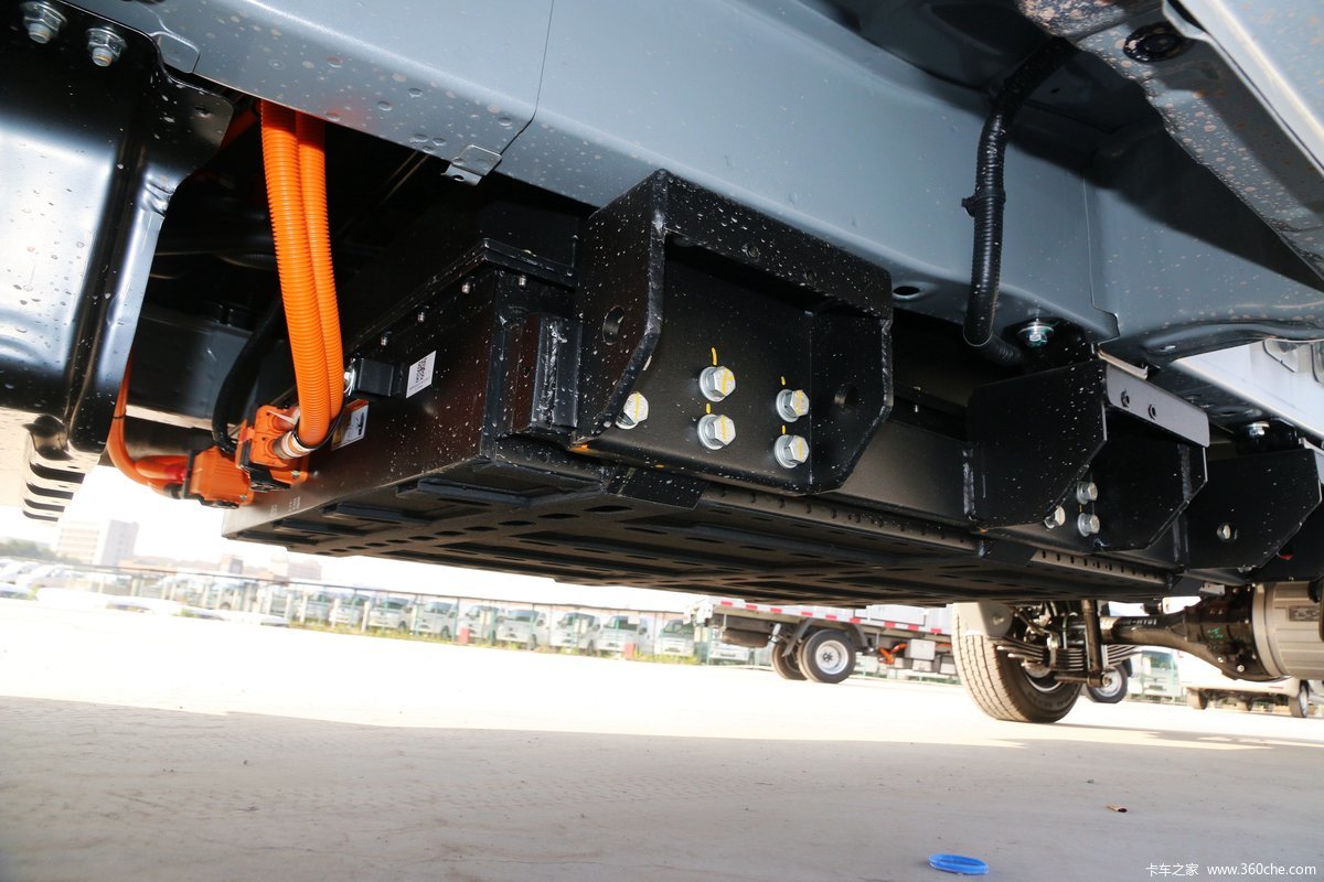 【图】瑞驰 EC71L 3.3T 3.3米纯电动栏板微卡(CRC1030DC14-BEV)50.232kWh_实拍图片_1406635_卡车之家