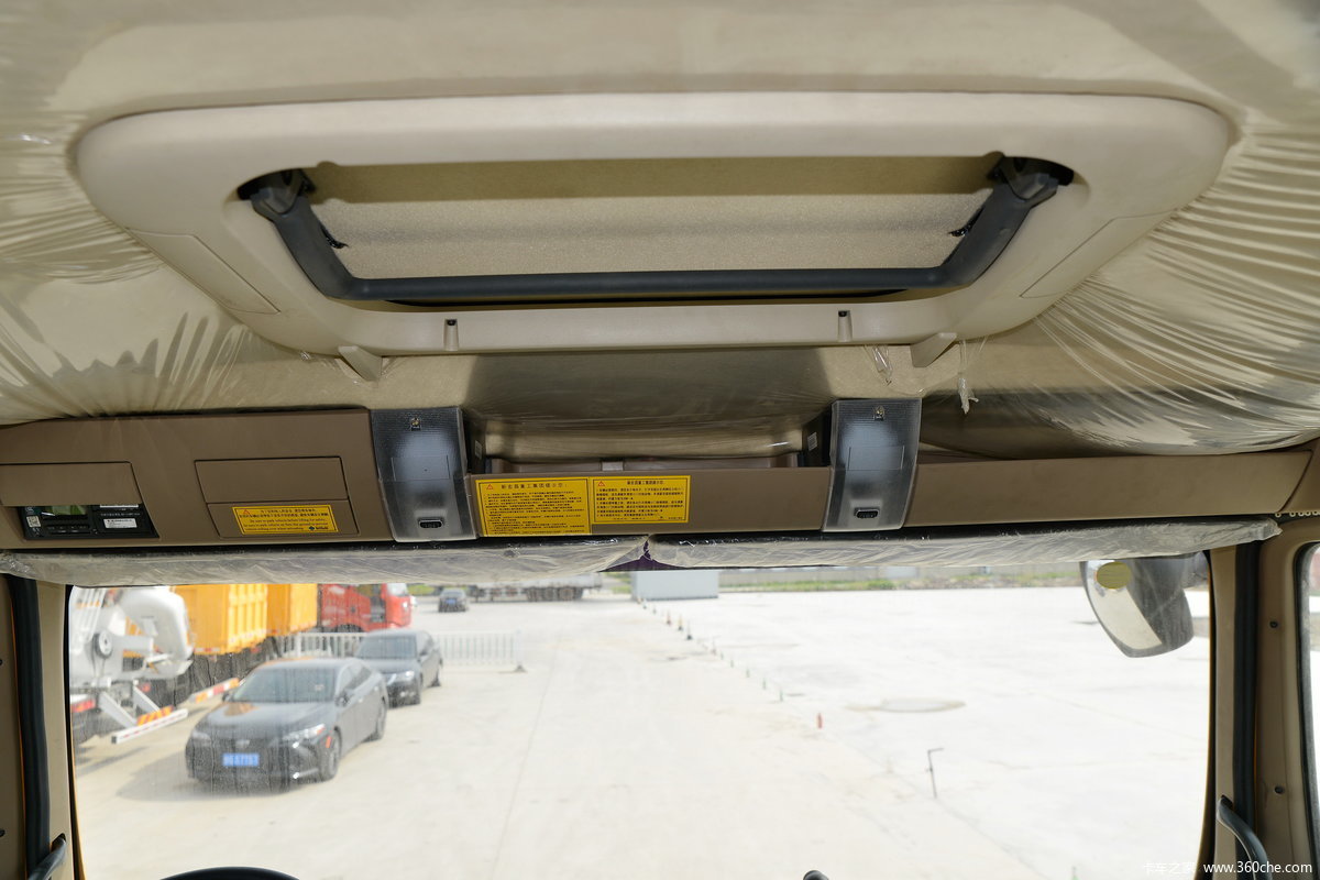 【图】中国重汽 HOWO TX重卡 440马力 8X4 6.5米自卸车(国六)(ZZ3317V326GF1)_实拍图片_1437167_卡车之家