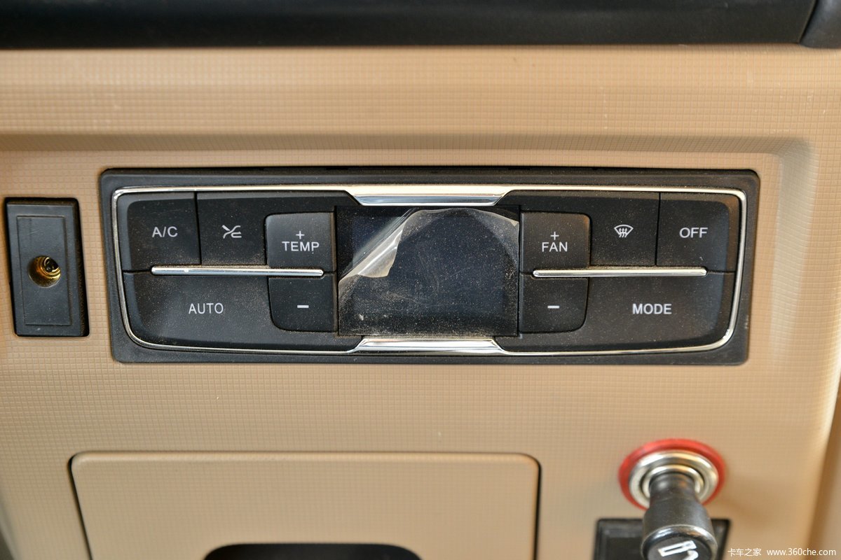 【图】中国重汽 HOWO TX重卡 440马力 8X4 6.5米自卸车(国六)(ZZ3317V326GF1)_实拍图片_1437191_卡车之家