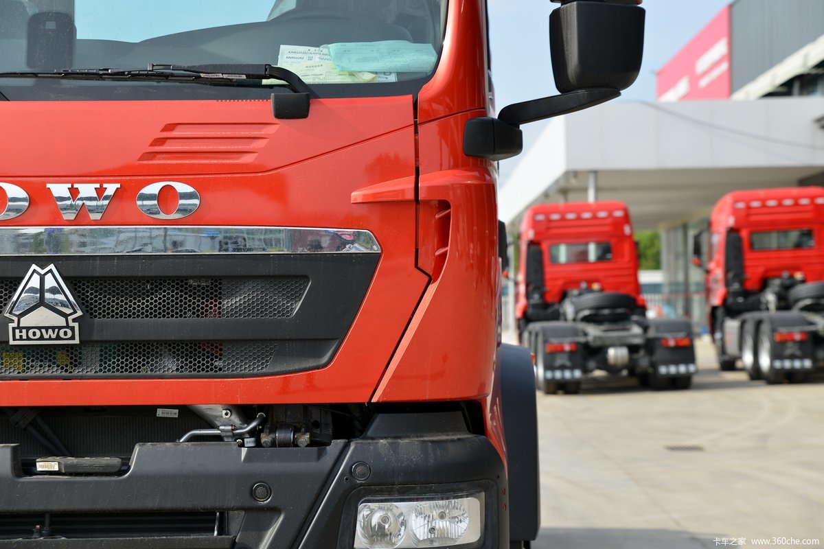 【图】中国重汽 HOWO TX重卡 460马力 6X4 牵引车(国六)(ZZ4257W324GF1)_实拍图片_1437295_卡车之家