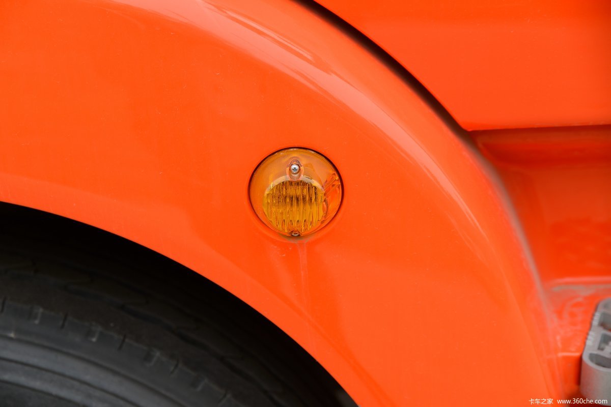 【图】中国重汽 汕德卡SITRAK G5重卡 270马力 4X2 6.8米厢式载货车(国六)(ZZ5186XXYK501GF1)_实拍图片 ...