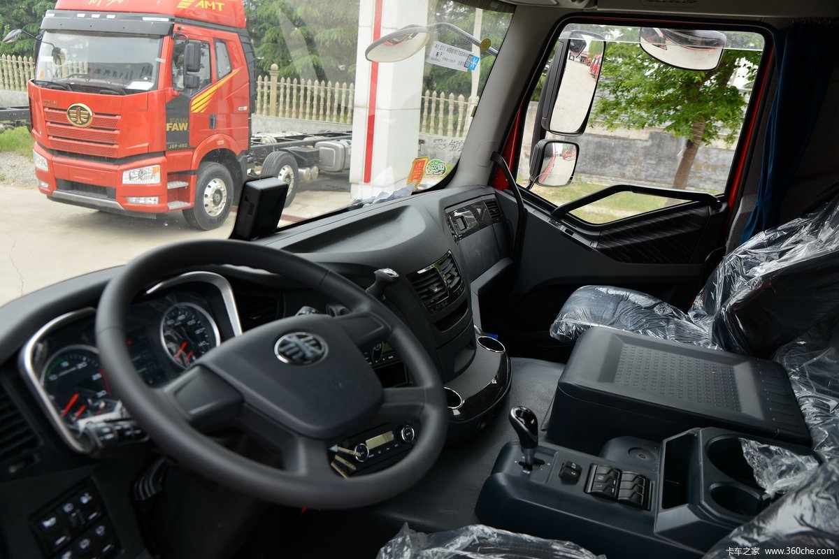 【图】一汽解放 新J6P重卡 定制版 460马力 4X2 AMT自动挡牵引车(国六)(CA4180P66K25E6)_实拍图片_1445209_卡车之家