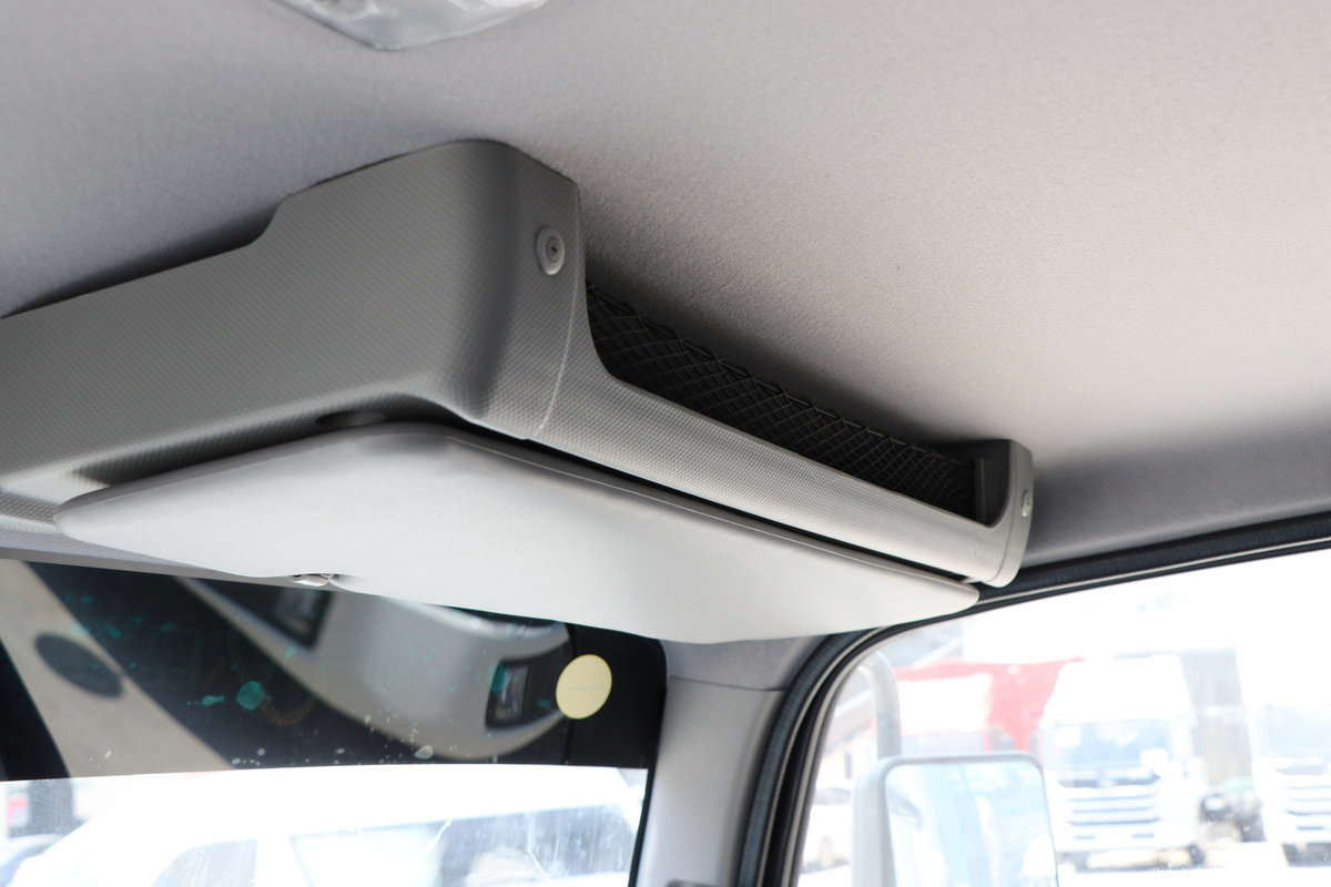 【图】江淮 帅铃S7 160马力 4.12米单排厢式轻卡(国六)(HFC5048XXYP71K3C7S)_实拍图片_1474372_卡车之家