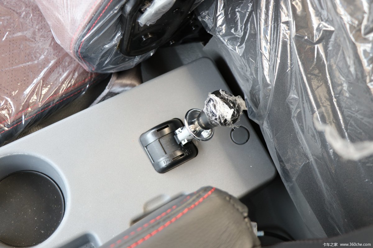 【图】江淮 帅铃S7 160马力 4.12米单排厢式轻卡(国六)(HFC5048XXYP71K3C7S)_实拍图片_1474372_卡车之家