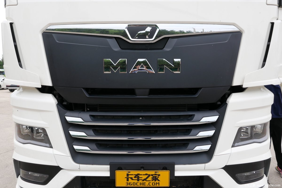 【图】曼(MAN) 新TGX系列重卡 470马力 4X2 牵引车(TGX18.470)_实拍图片_1474931_卡车之家
