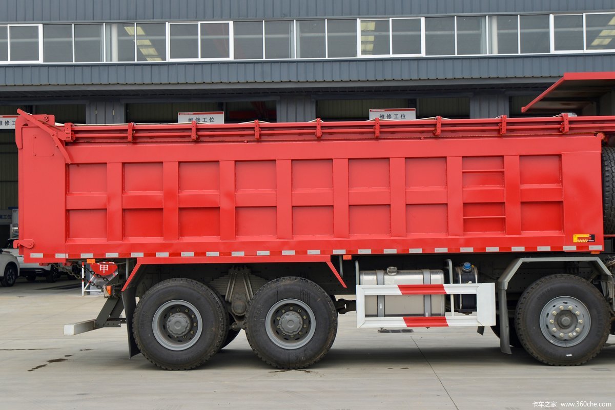 【图】中国重汽 HOWO TX重卡 430马力 8X4 6.8米自卸车(12挡)(ZZ3317V326GF1)_实拍图片_1482732_卡车之家