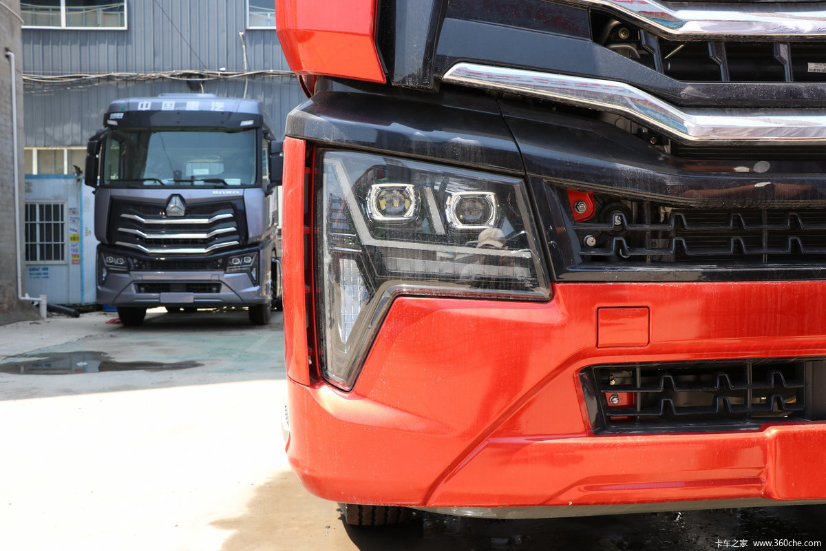 【图】中国重汽 HOWO MAX 基础款 460马力 8X4 9.55米AMT自动挡栏板载货车(国六)(ZZ1317V446KF1)_实拍图片 ...