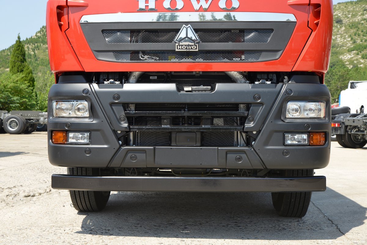 【图】中国重汽 HOWO TX重卡 460马力 6X4 牵引车(国六)(平顶)(ZZ4257V324GF1)_实拍图片_1521813_卡车之家