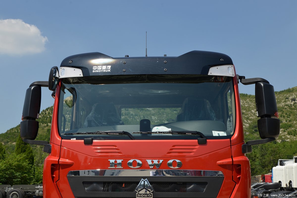 【图】中国重汽 HOWO TX重卡 460马力 6X4 牵引车(国六)(平顶)(ZZ4257V324GF1)_实拍图片_1521812_卡车之家