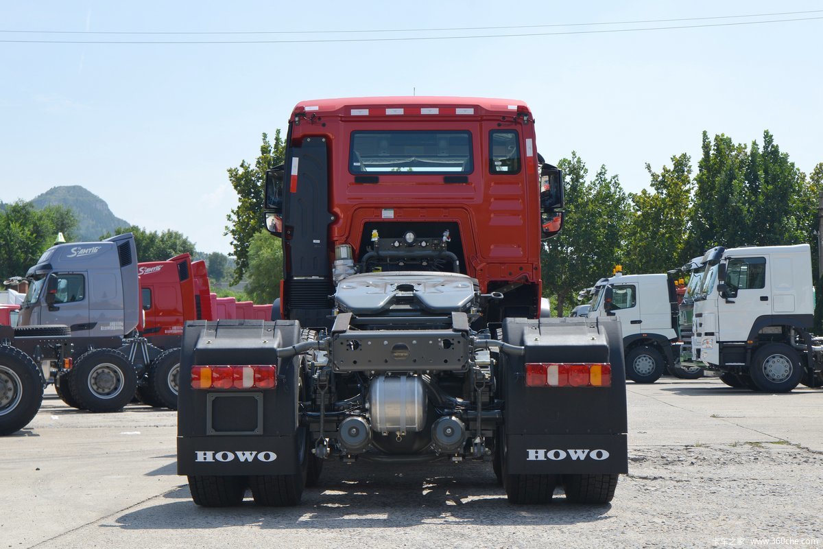 【图】中国重汽 HOWO TX重卡 460马力 6X4 牵引车(国六)(平顶)(ZZ4257V324GF1)_实拍图片_1521812_卡车之家