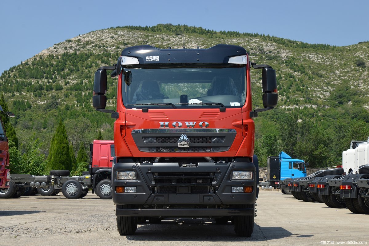 【图】中国重汽 HOWO TX重卡 460马力 6X4 牵引车(国六)(平顶)(ZZ4257V324GF1)_实拍图片_1521812_卡车之家