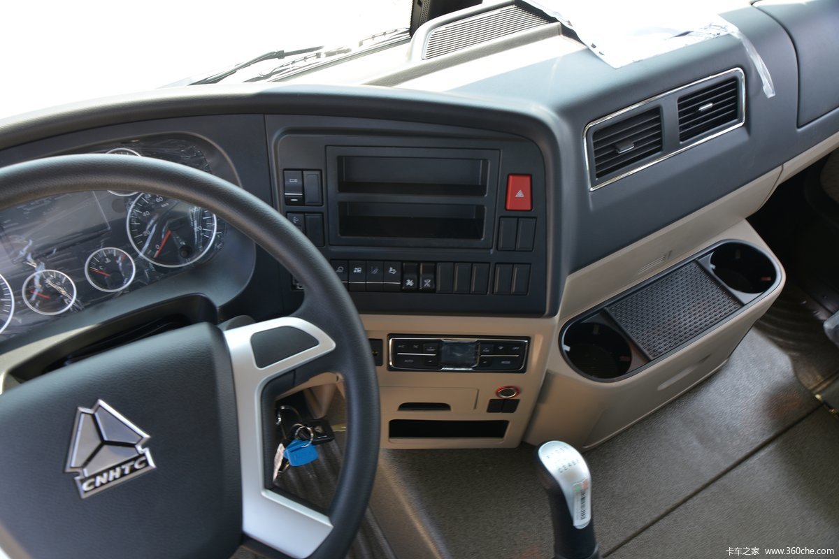 【图】中国重汽 HOWO TX重卡 350马力 4X2 牵引车(国六)(中国重汽8挡)(ZZ4187N361GF1)_实拍图片_1522007 ...