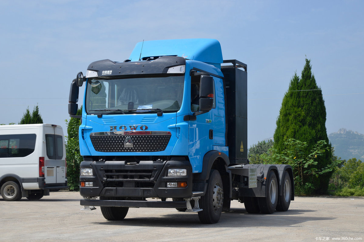 【图】中国重汽 HOWO TX重卡 25T 6X4换电式纯电动牵引车(ZZ4257V384GZ1SBEV)350.07kWh_实拍图片 ...