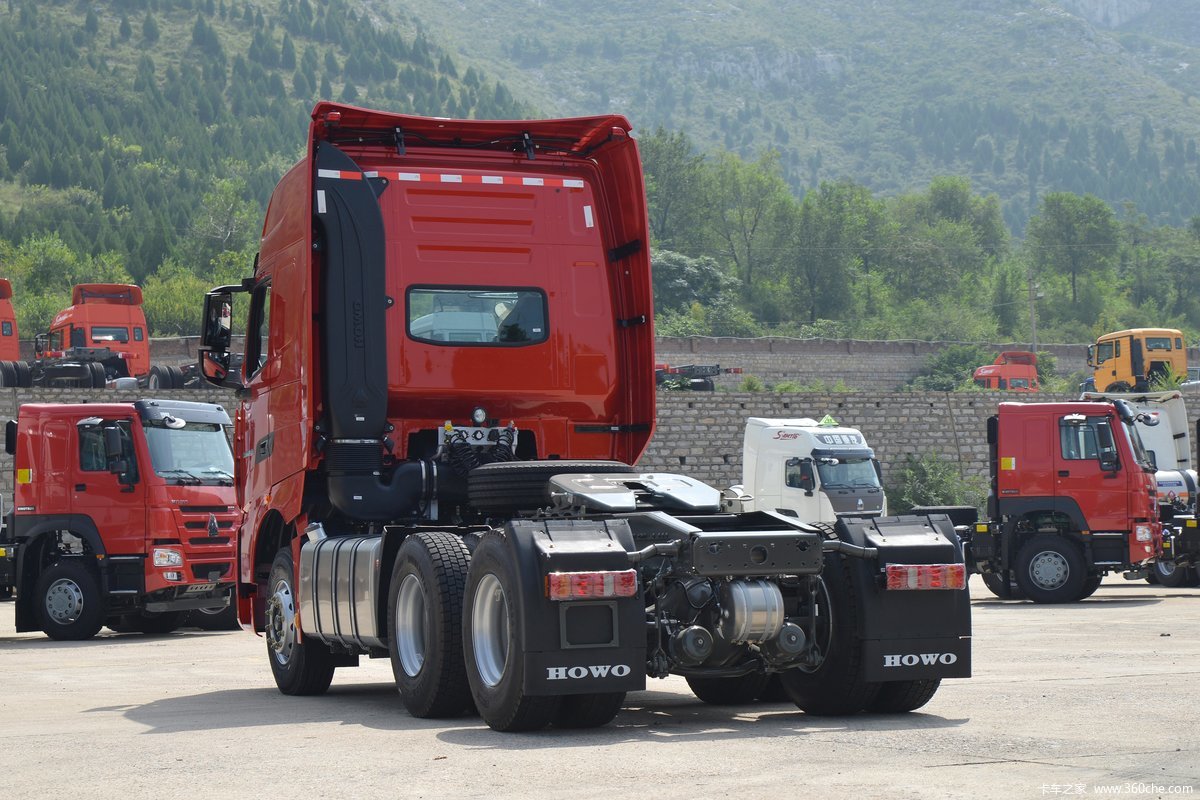【图】中国重汽 HOWO TH7重卡 540马力 6X4 牵引车(国六)(ZZ4257V324HF1B)_实拍图片_1523784_卡车之家