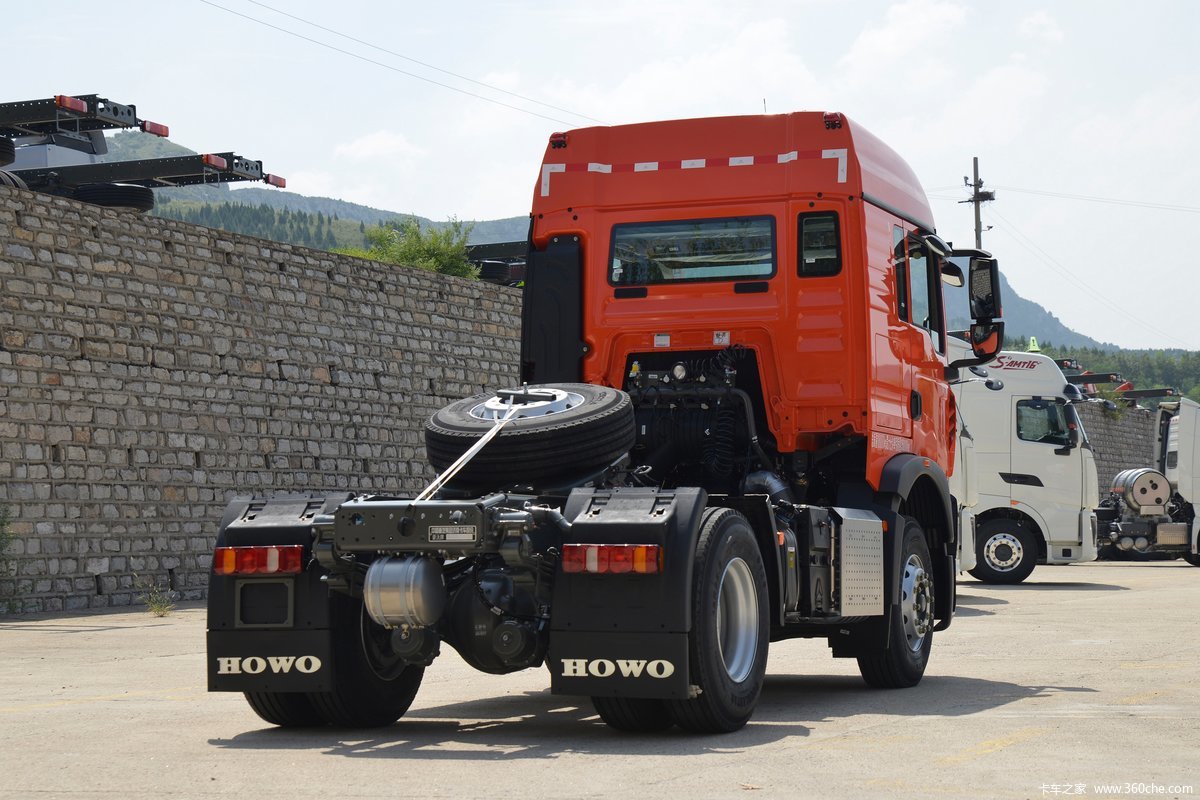 【图】中国重汽 HOWO TX重卡 400马力 4X2 牵引车(国六)(ZZ4187V361GF1)_实拍图片_1525723_卡车之家