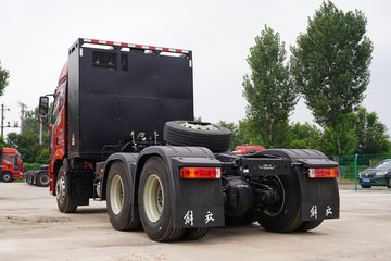 【图】一汽解放 J6P重卡 6X4 纯电动换电牵引车(CA4250P66T1BEVA2)350.07kWh_实拍图片_1531036_卡车之家