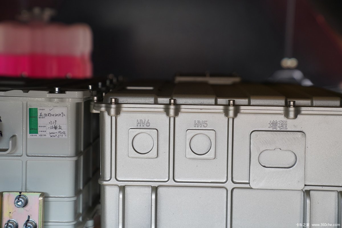 【图】一汽解放 J6P重卡 6X4 纯电动换电牵引车(CA4250P66T1BEVA2)350.07kWh_实拍图片_1531233_卡车之家