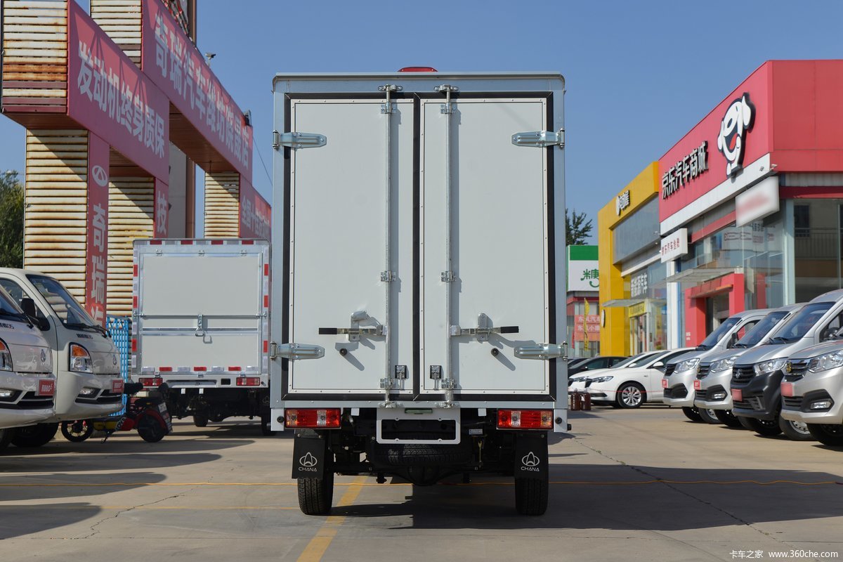 【图】长安跨越 新豹T1 1.2L 汽油 91马力 2.68米单排厢式微卡(SC5021XXYXLD6B1)_实拍图片_1533808_卡车之家