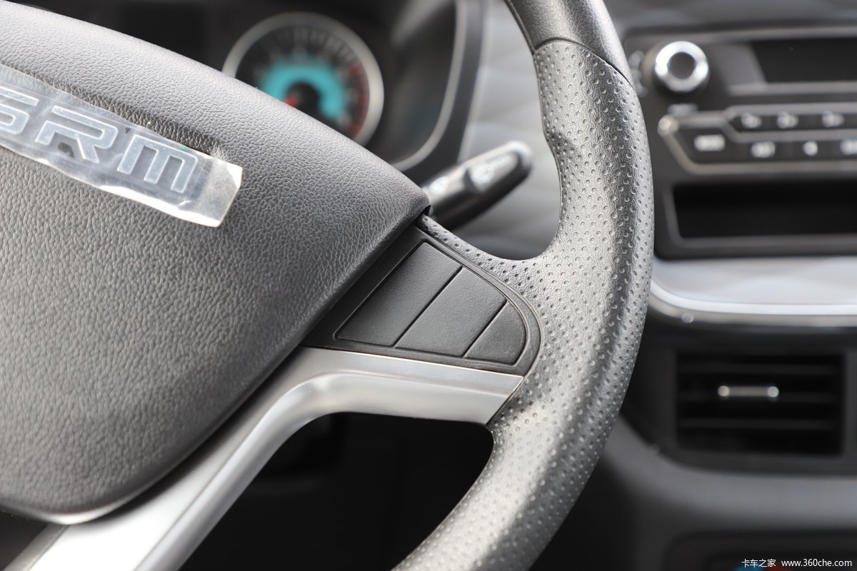 【图】金杯 金海狮 2021款 旅行狮 112马力 1.5L 6座多用途乘用车_实拍图片_1540136_卡车之家