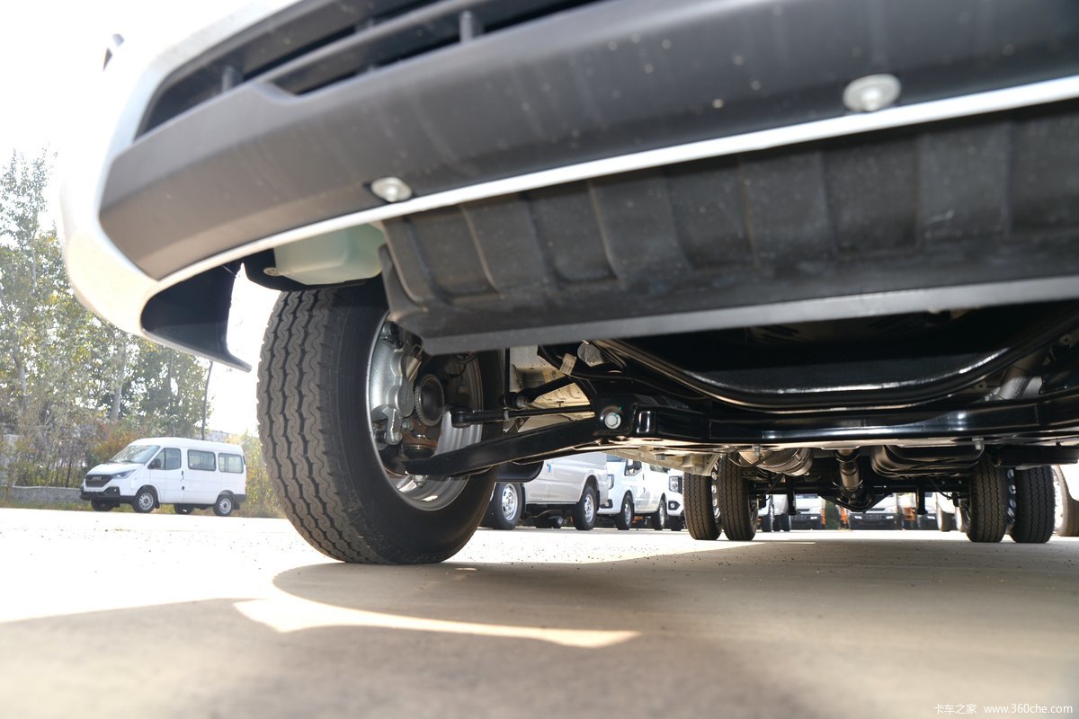 【图】江铃汽车 福顺 145马力 3座 长轴 2.0T柴油 高顶封闭货车(国六)_实拍图片_1543925_卡车之家